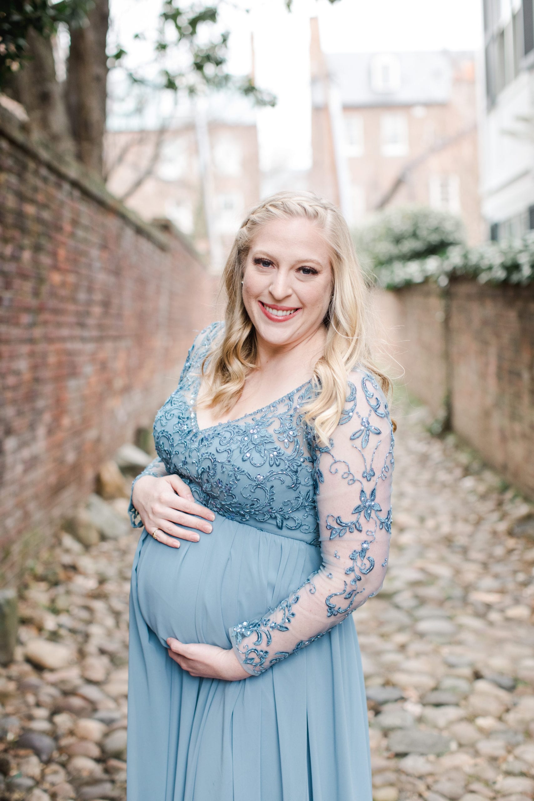 Maternity Portraits in Old Town Alexandria | Birds of a Feather ...